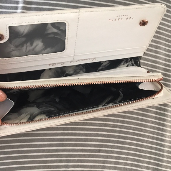 Ted Baker London | Bags | Ted Baker London Wallet Floral Zip Coin ...